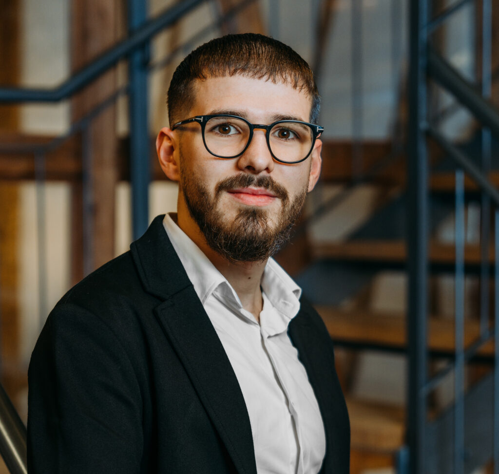 Rafael Esteves - Zoller Partner AG